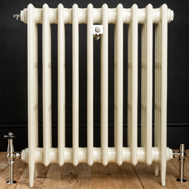 Traditional Victorian 4 Column 760mm Cast Iron Radiator
